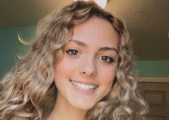 5 QUESTIONS WITH…Senior Hailey Johnson | The Advocate Online