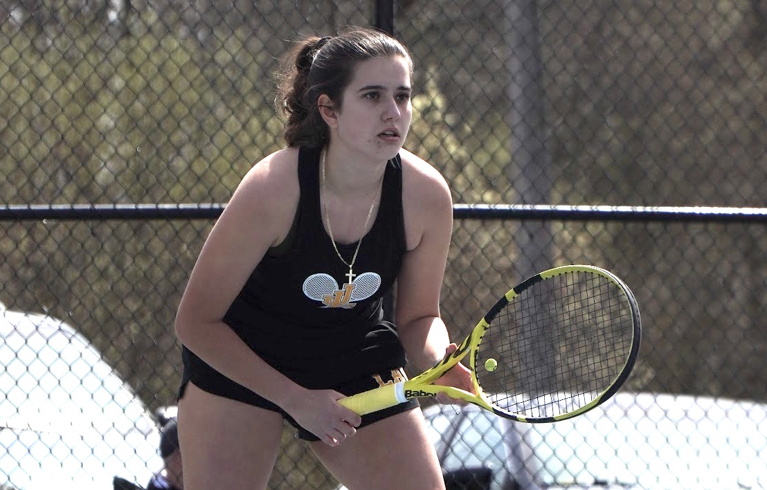 5 QUESTIONS WITH…Junior Isabella Gecaj About The Law Girls Tennis ...