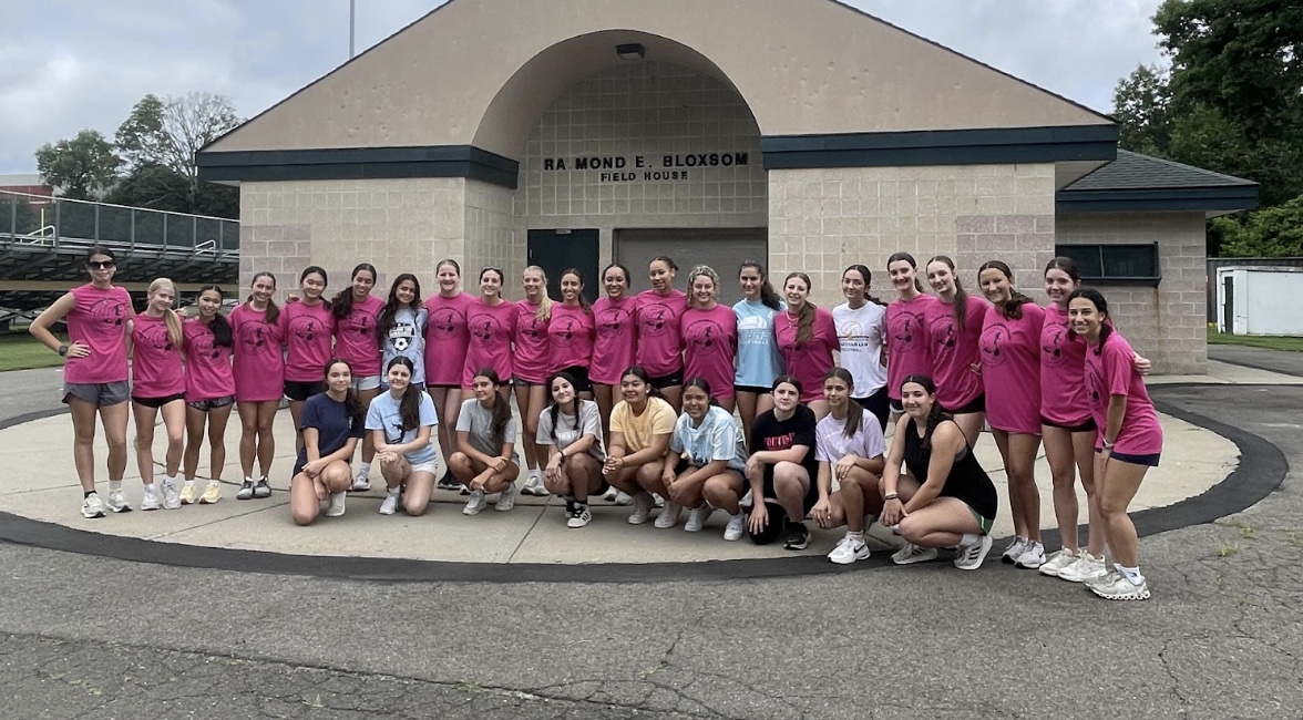 NEWS: Jonathan Law Athletes Kick Off Fall Season With Female Athletics ...